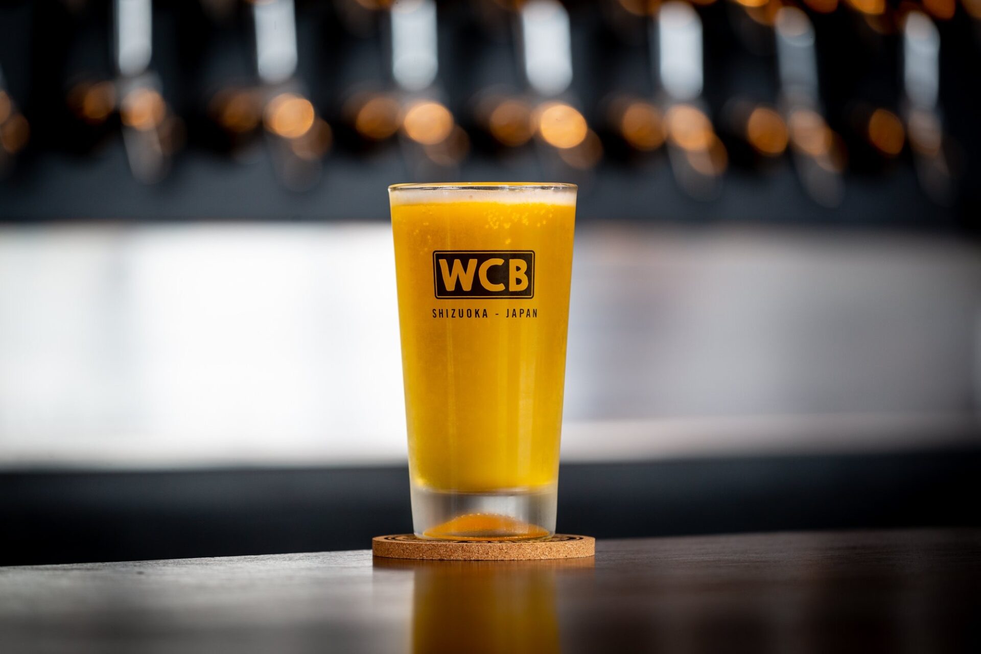 Neon Pils - ビール - West Coast Brewing